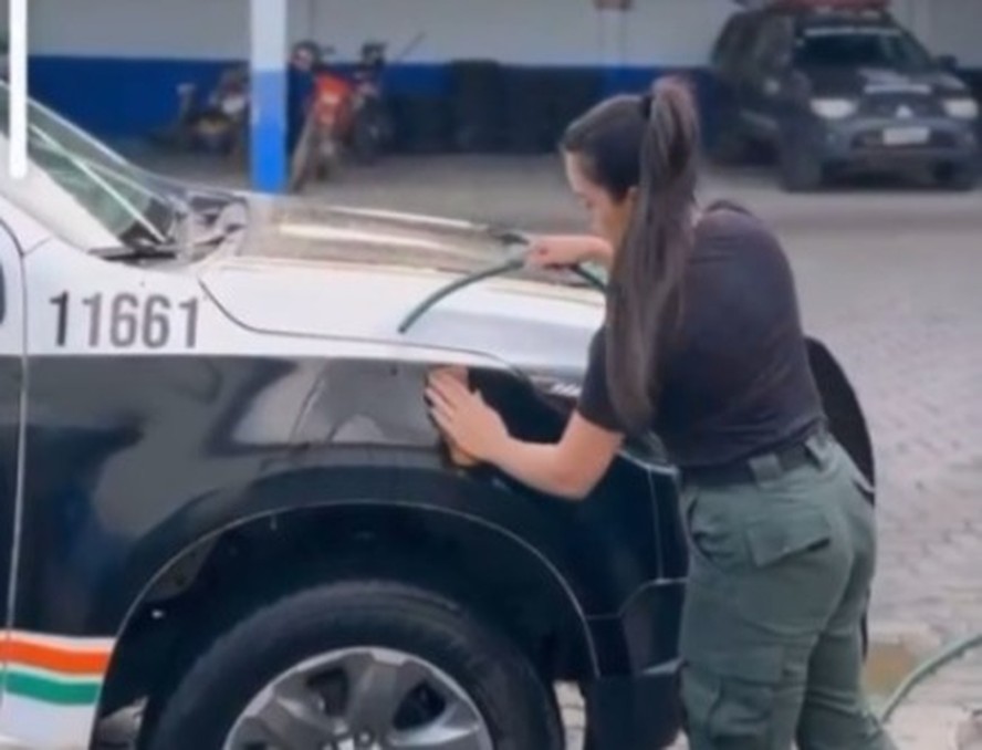 PM é punida com detenção em quartel após publicar vídeos de atividades ...