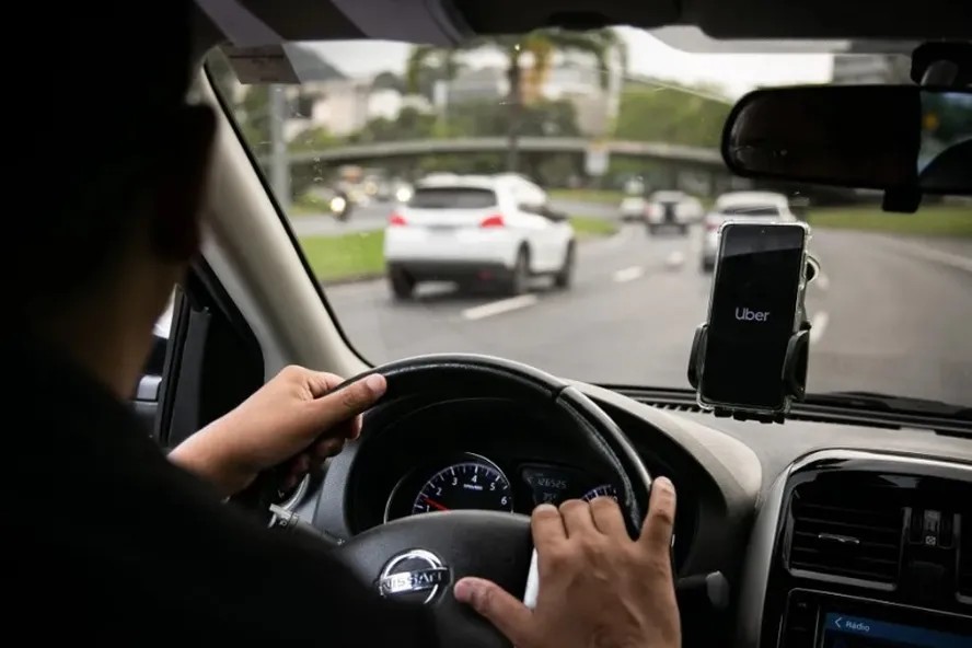 Move Brasil: veja simulações do crédito para motoristas de aplicativo ...