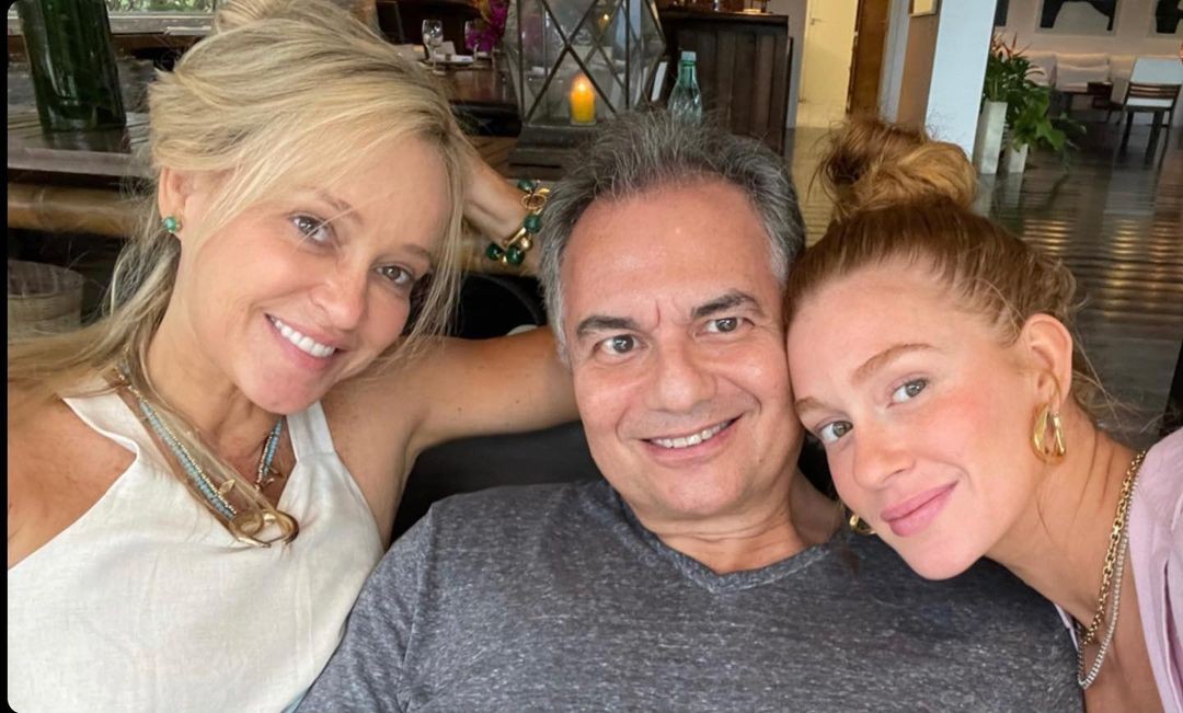 Empresária, artista plástica e fã número 1 da filha: conheça mãe de ...