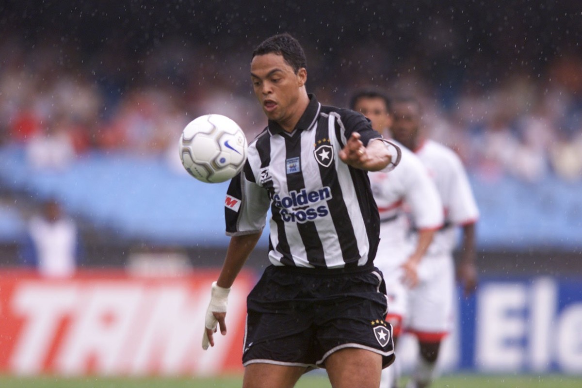 Quase 20 anos depois, tem fim o processo de Dodô contra o Botafogo