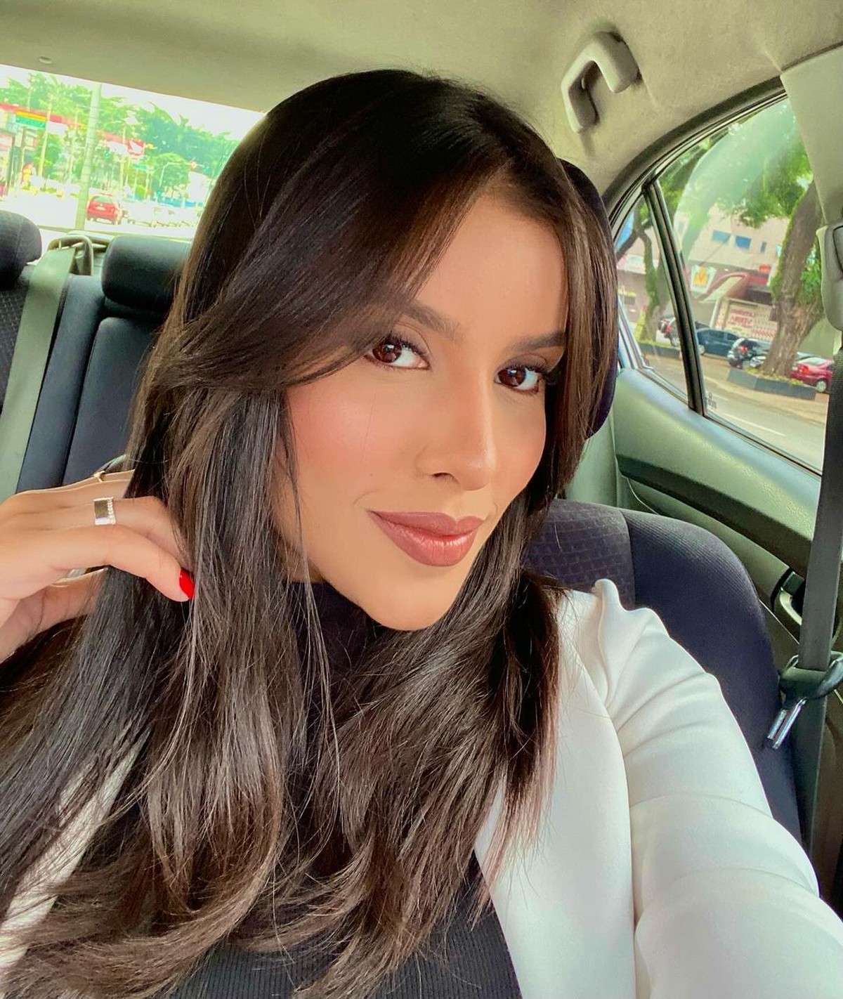 Desistente do BBB 24, Rebeca Mota enfrentou câncer e diz que sentiu ...