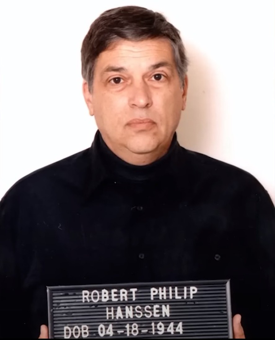 Prisao De Robert Hanssen Há Exatos 46 Anos, Em 17 De Fevereiro De