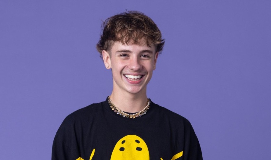 Tem fim ação contra o influenciador Juliano Floss, que fez gravação ...