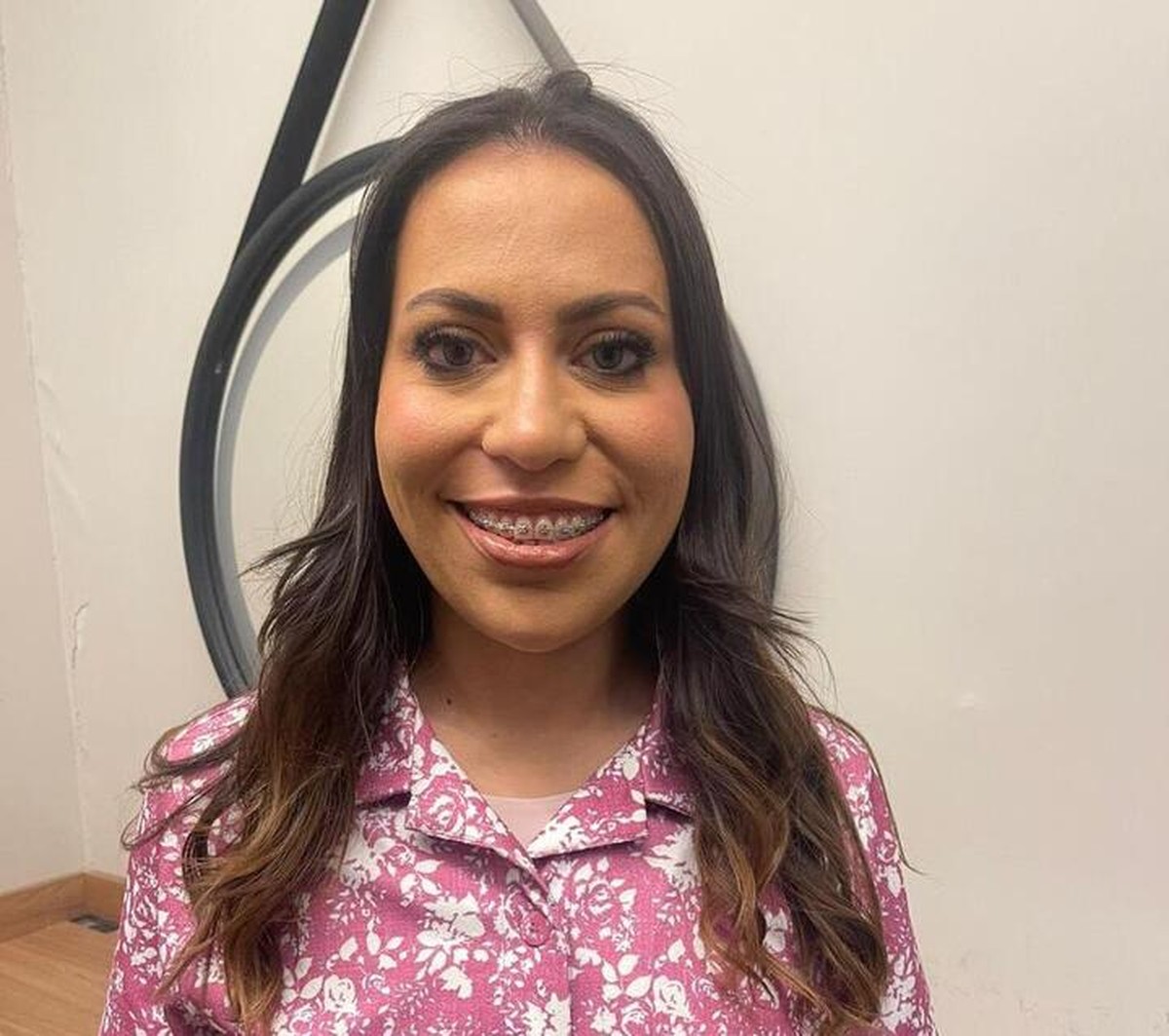 Gaby Braga prepara novo lançamento autoral do single Ele me Esconderá