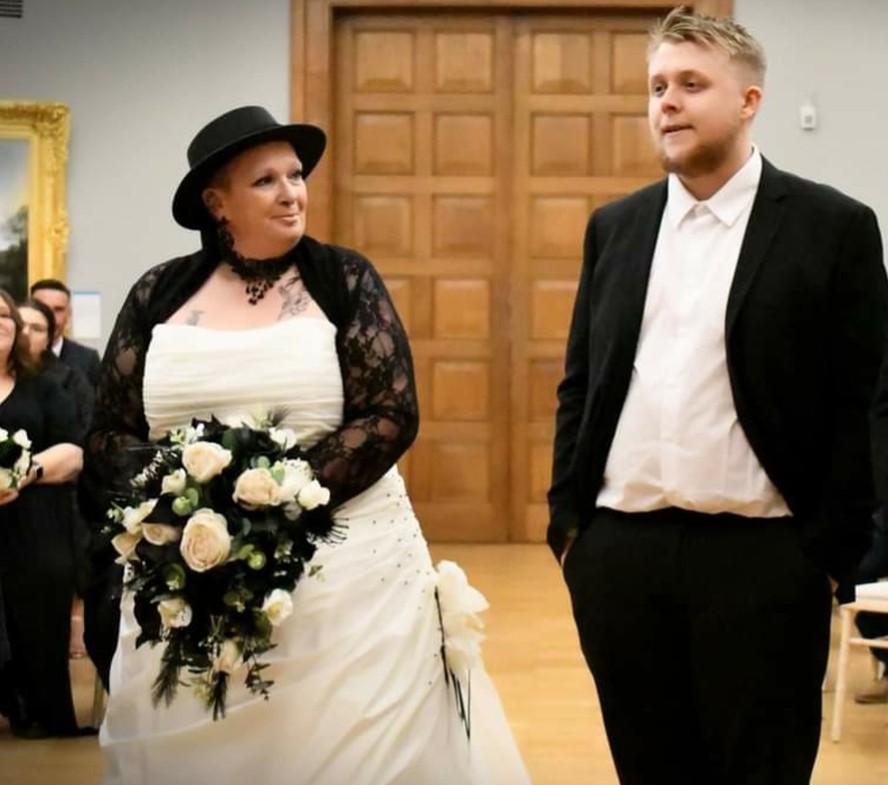 ‘Era como o cérebro de uma pessoa de 70 anos’, diz mãe de jovem ...