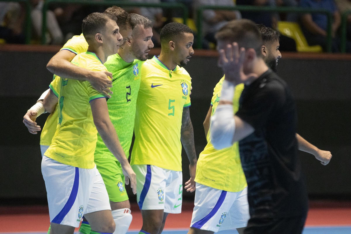 Copa do Mundo de Futsal: saiba tudo sobre o torneio que começa neste sábado