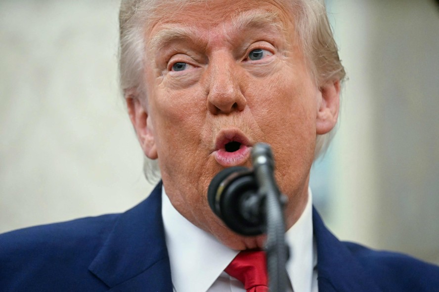 Trump promete multar Califórnia por deixar que adolescente trans ...
