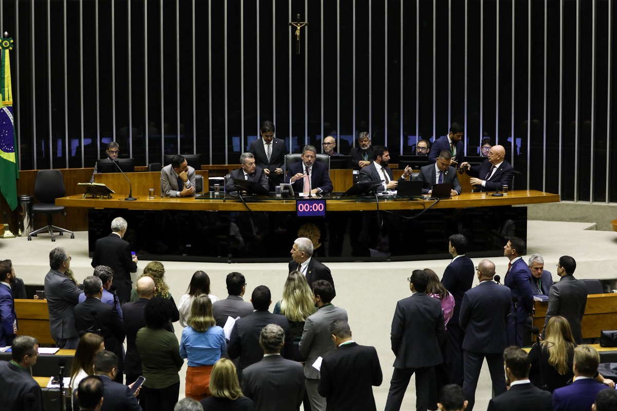 Da política de agrotóxicos ao código florestal, Congresso aprovou ao ...