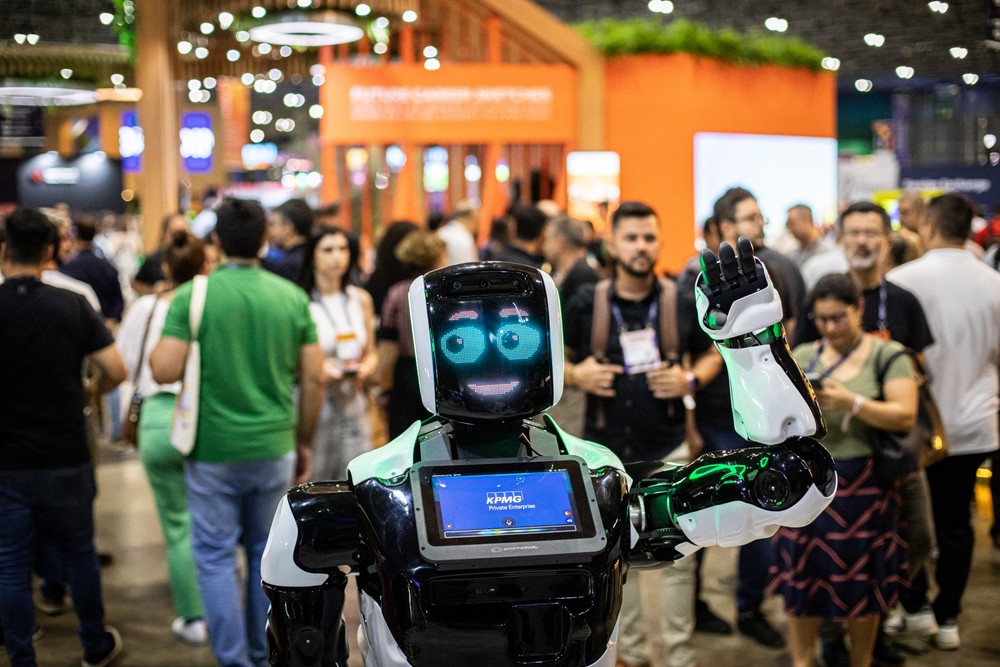 Robôs, realidade virtual, inteligência artificial: veja algumas das ...