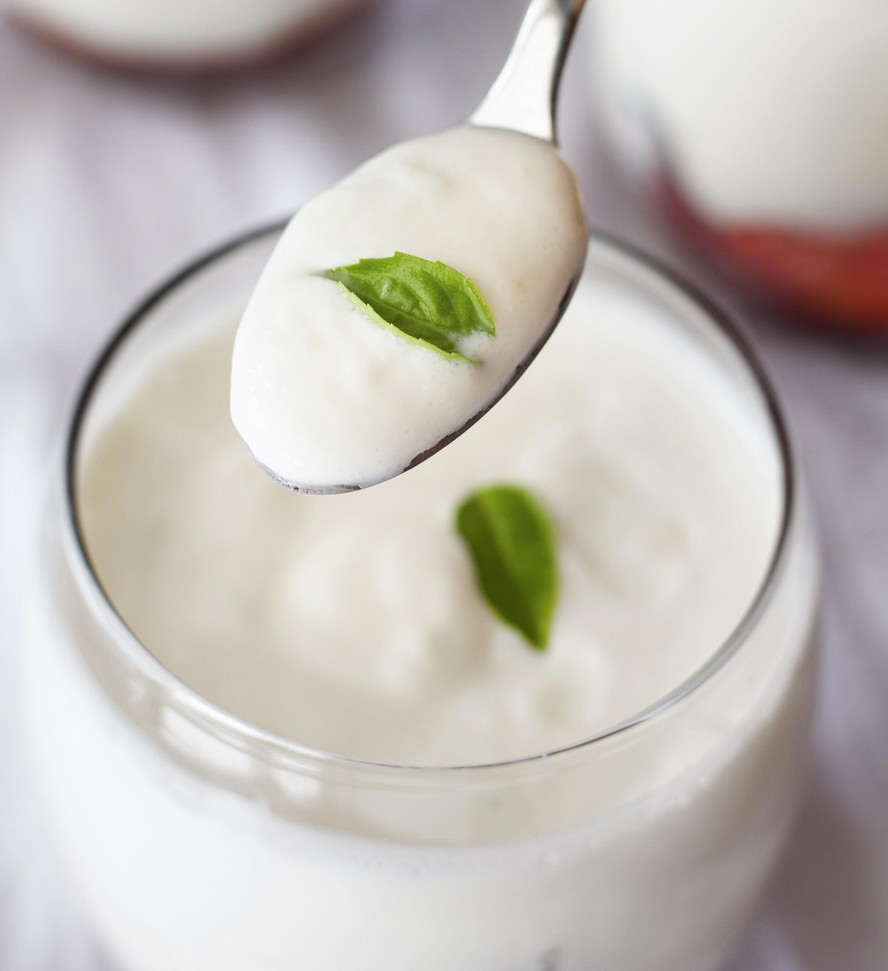 Kefir ou iogurte? Nutricionista explica qual é melhor para a saúde ...
