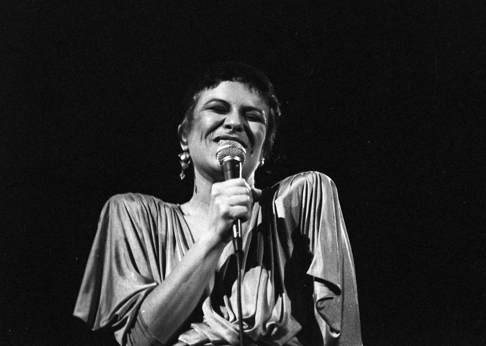 Elis Regina: conheça os 10 maiores sucessos da cantora no streaming