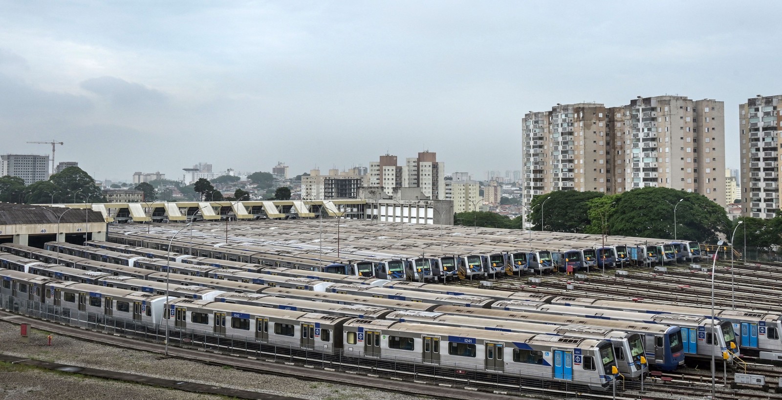Greve contra privatizações em SP reduz operação de linhas do Metrô e da ...