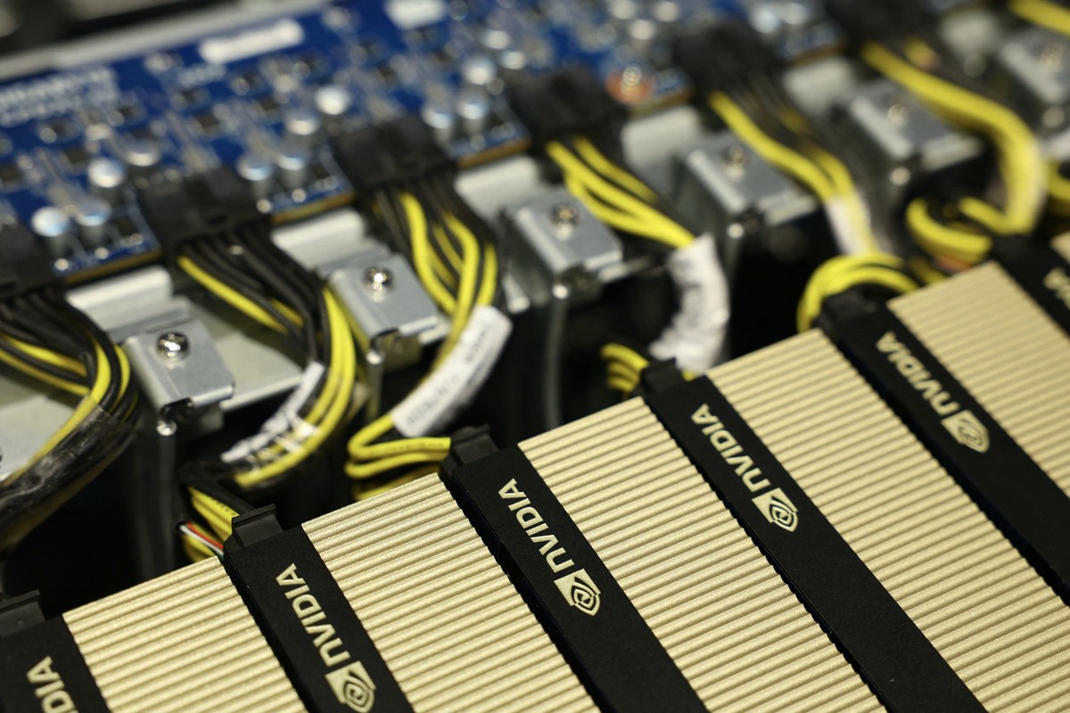 Novo round: China aconselha empresas a não usarem chips da Nvidia ...