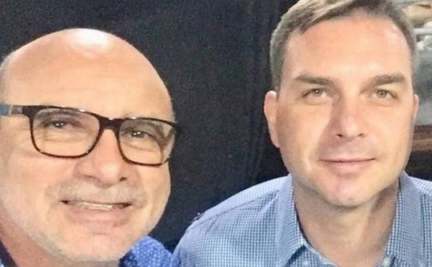 Justiça rejeita queixa queixa-crime de Fabrício Queiroz contra Fábio ...