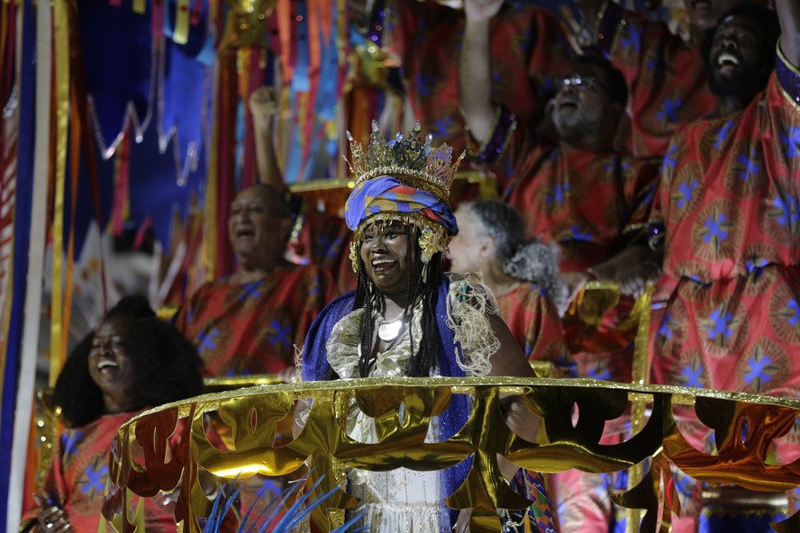 Portela: 'É a busca pela história não oficial de nosso país colonizado ...