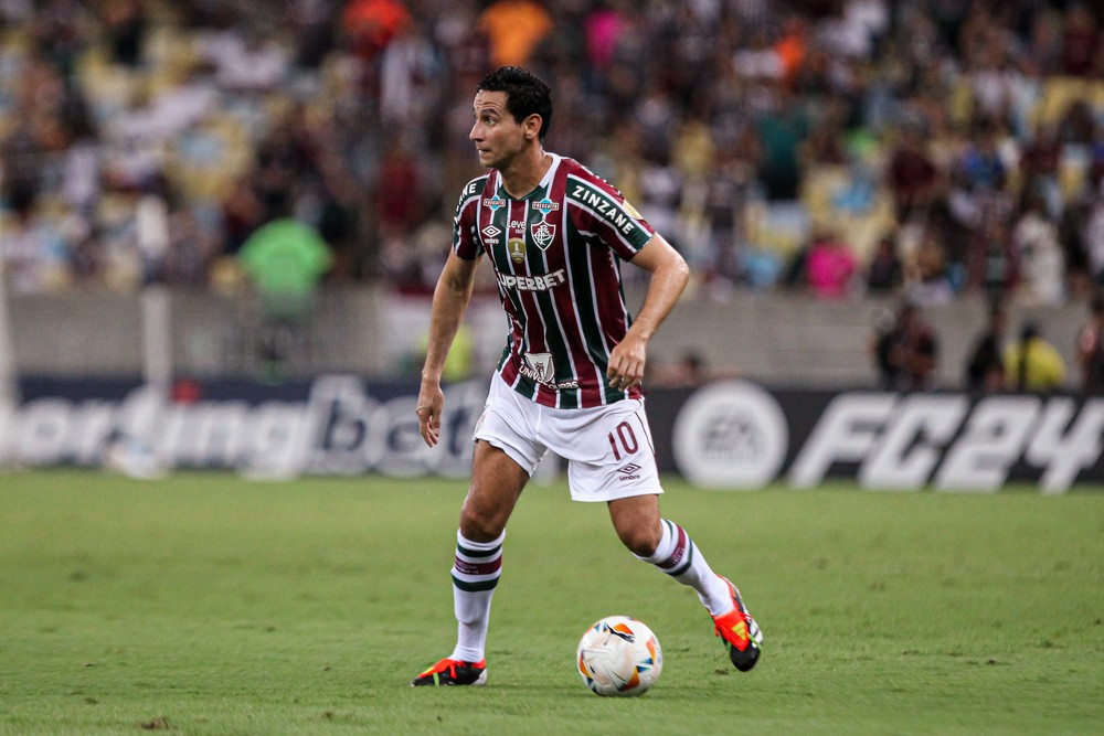 Cano e Ganso: dupla retorna e conduz Fluminense de volta ao caminho das ...