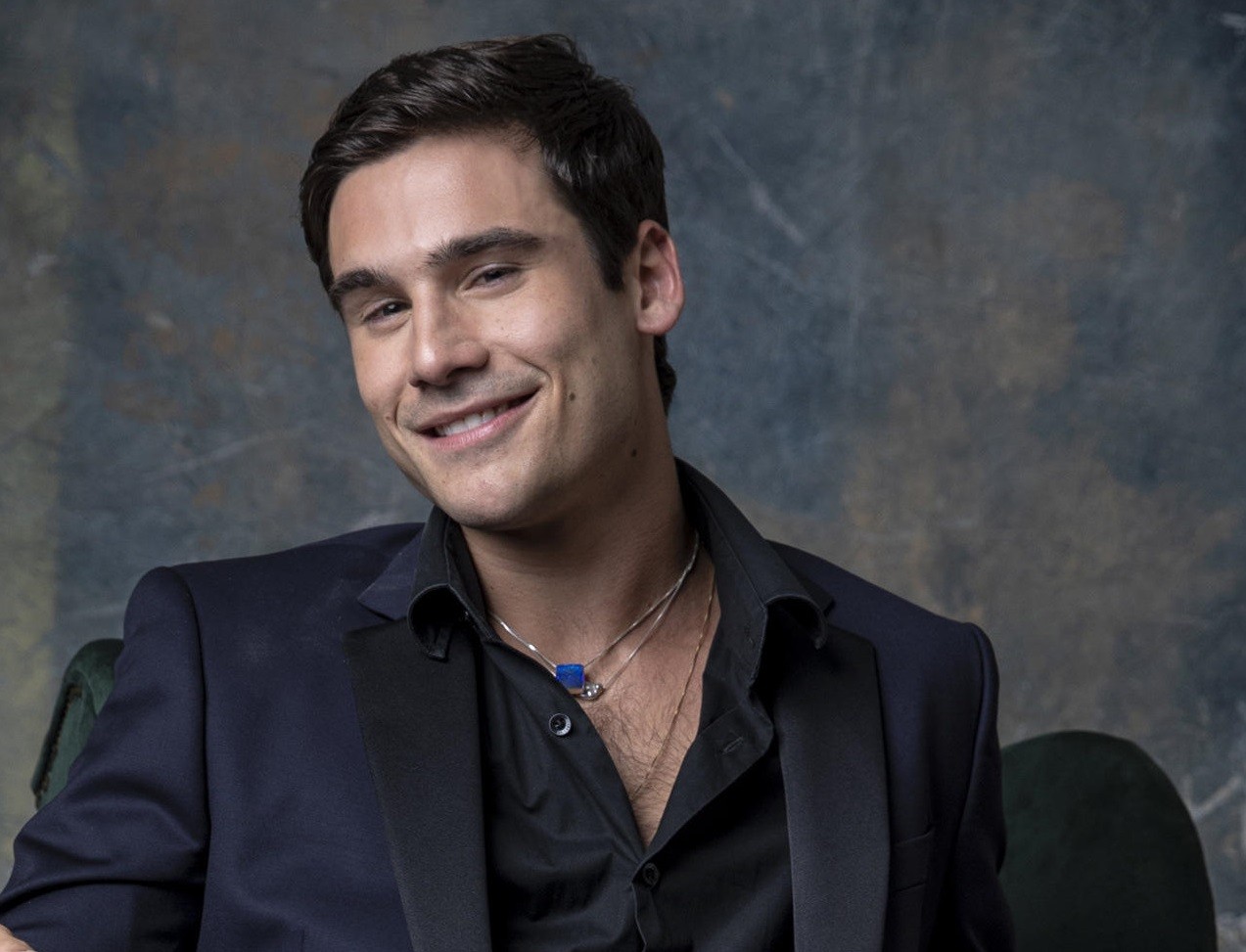 Protagonista de 'Mania de você', Agatha Moreira renova seu contrato com ...