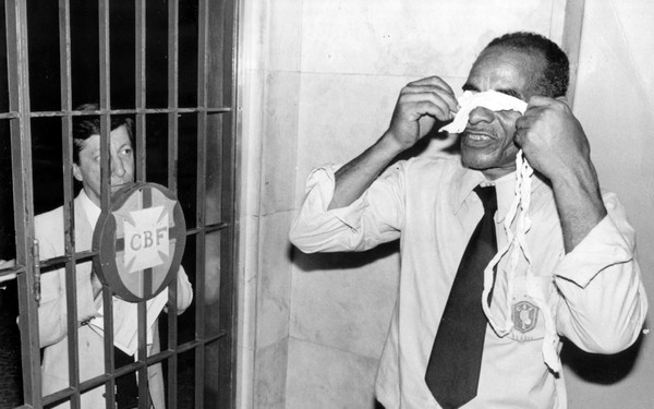 O que aconteceu com ladrões que roubaram Taça Jules Rimet da CBF há 40 ...