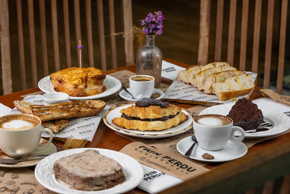 Jantar a quatro mãos no Rudä; Pain Perdu Boulangerie no VillageMall ...