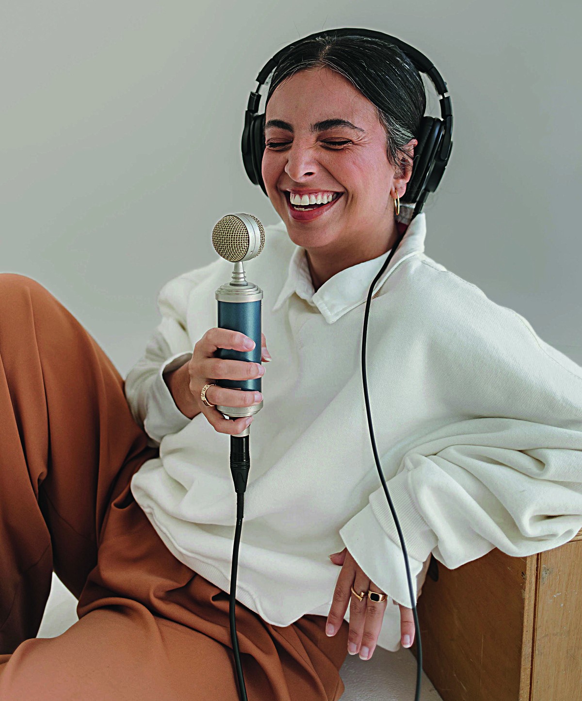 Conheça Lela Brandão, podcaster e empresária que aposta em conforto ...