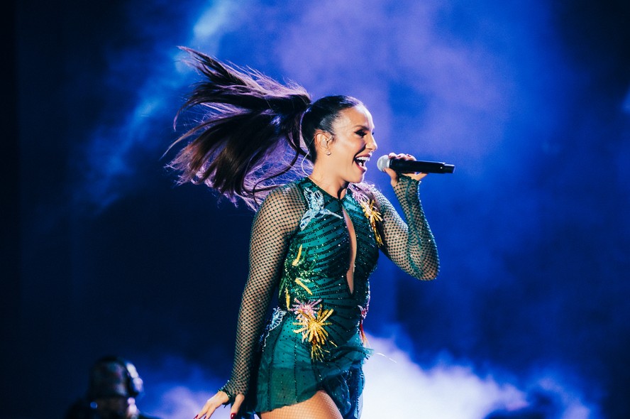 Ivete Sangalo enche estádio em Belém e dá recado em 'abertura não ...