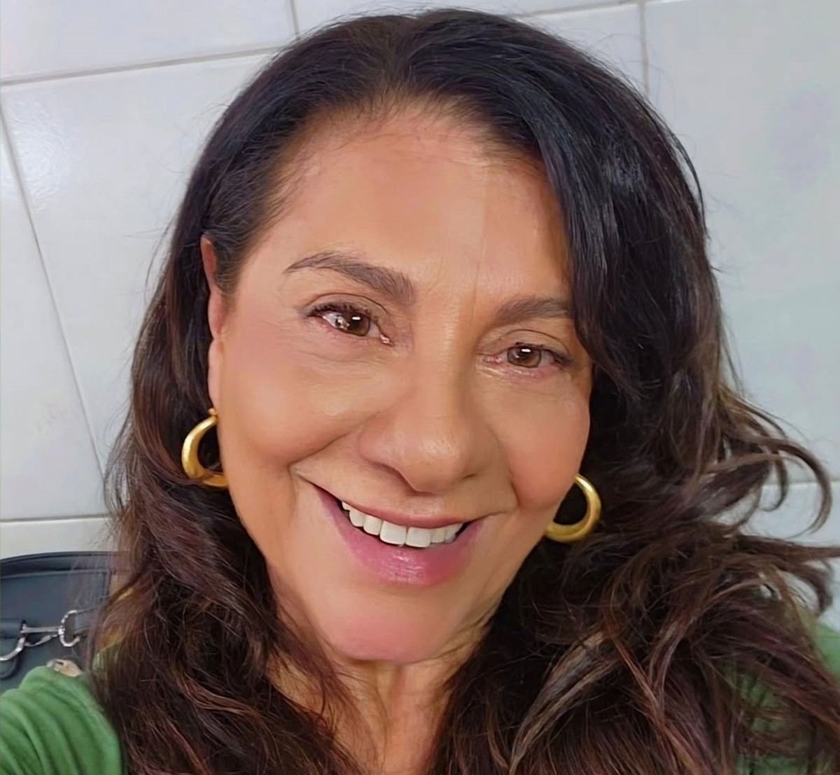 Catarina Abdala fará participação em 'Garota do momento' e sequestrará ...