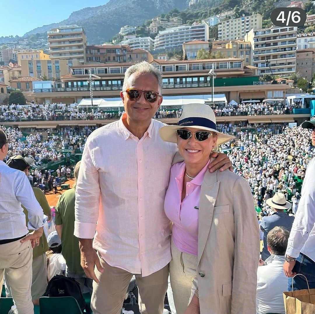 Empresária, artista plástica e fã número 1 da filha: conheça mãe de ...