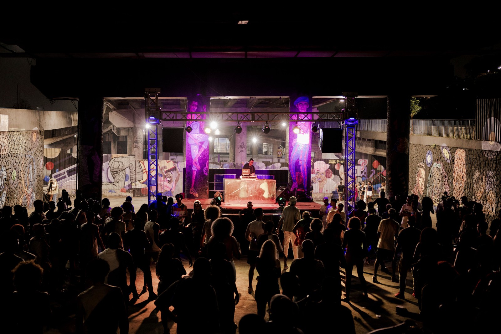 Baile Charme de Madureira é destaque no New York Times, como 'símbolo ...