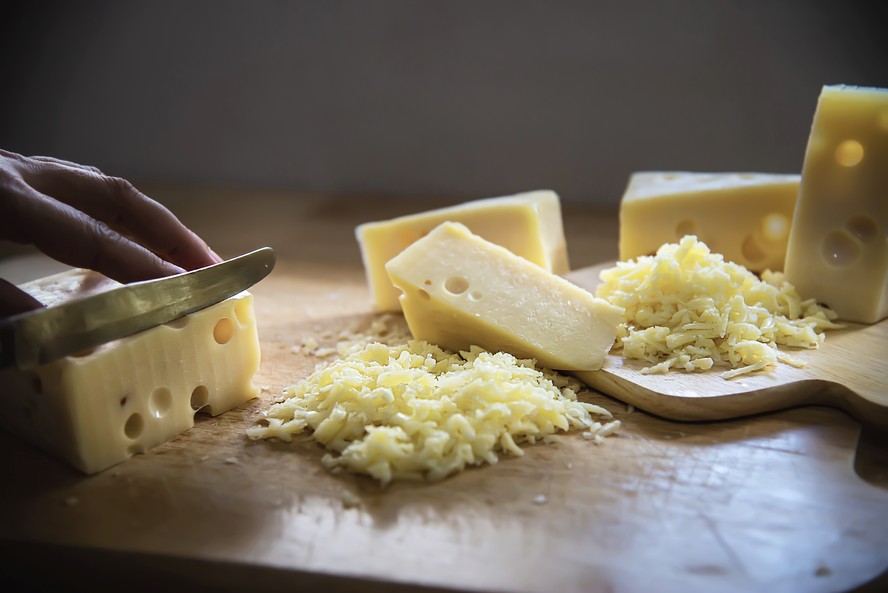 Os 6 tipos de queijos naturalmente com zero ou pouquíssima lactose