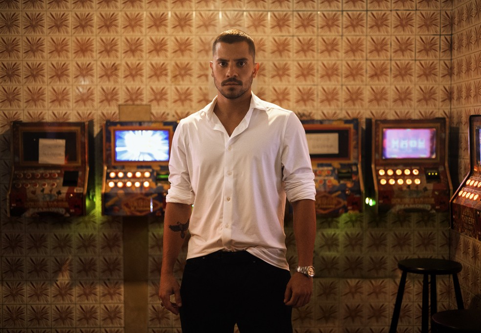 Ex-affair de irmã de Neymar e Giullia Buscacio: quem é André Lamoglia, que curtiu a Sapucaí ...