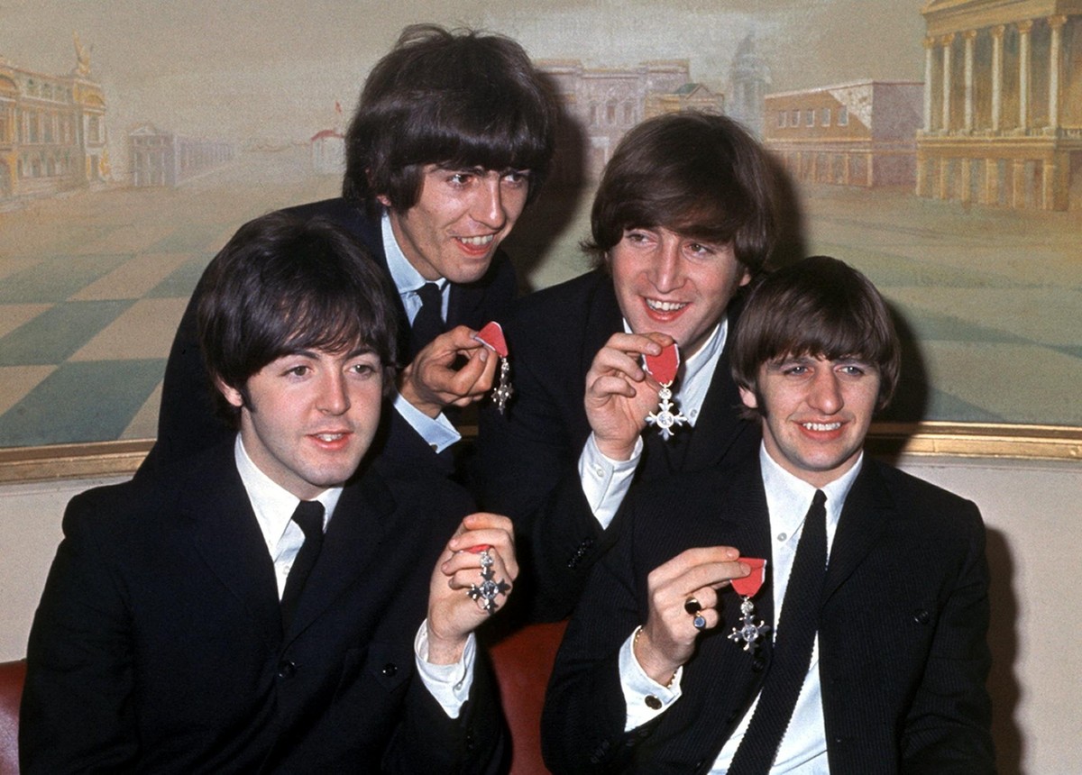 Beatles: Último single da banda, 'Now and Then' se torna número 1 nas ...