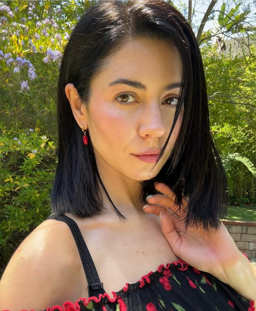 'Sentia meu corpo sendo envenenado': cantora Marina Diamandis revela ...