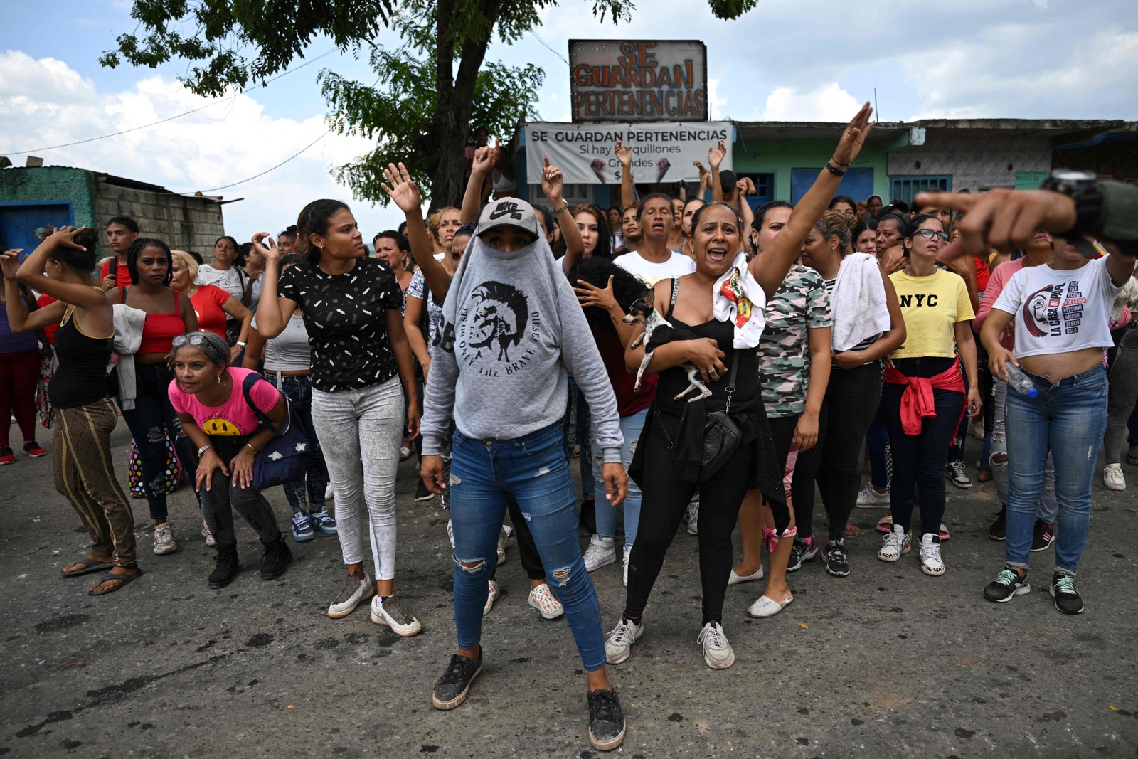 Venezuela destaca 11 mil agentes para desmantelar quadrilha que opera ...