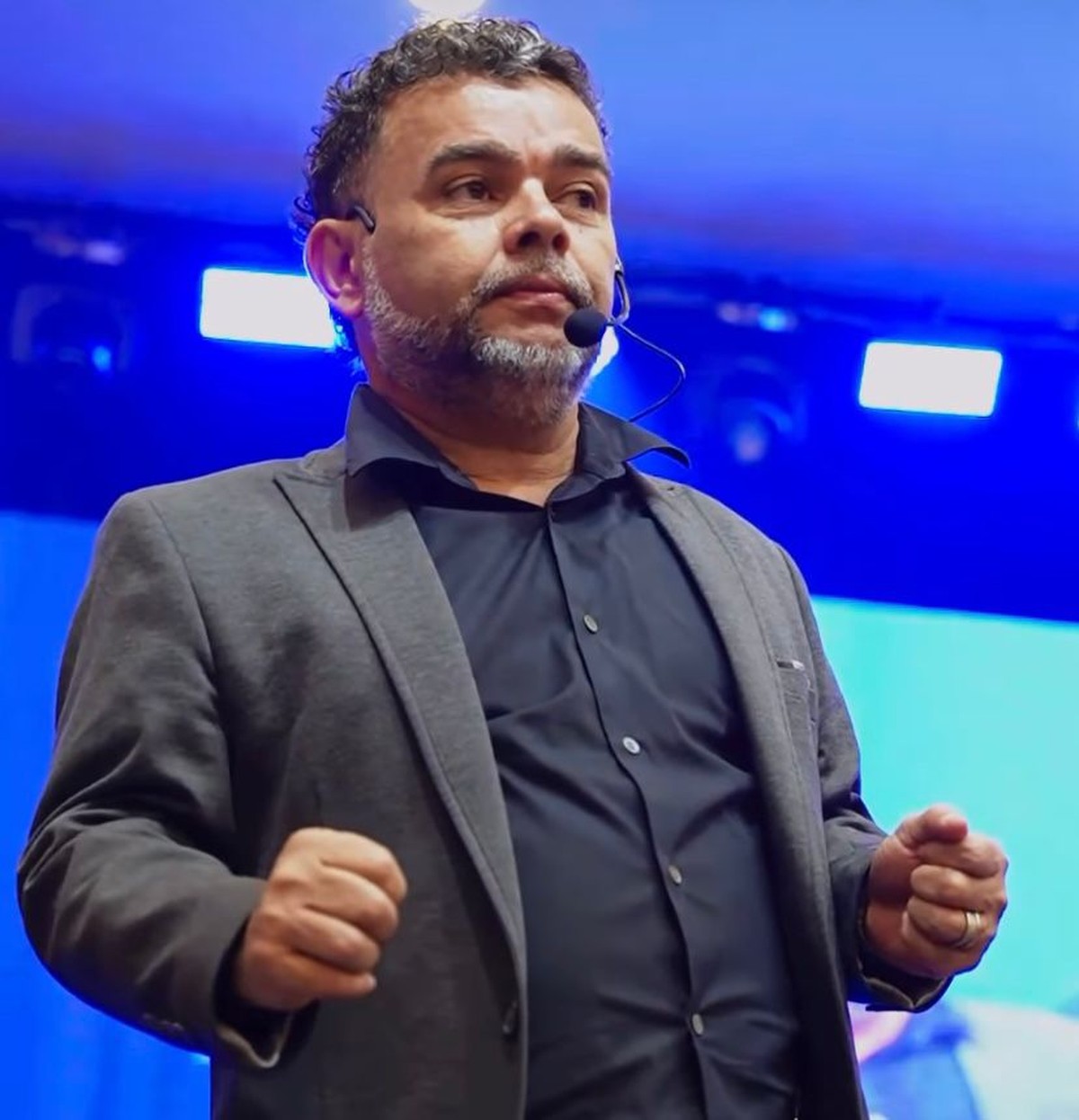 Clébio Jacaré, candidato que pediu habeas corpus preventivo, declara ...