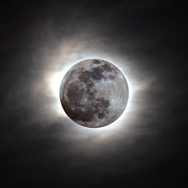 Japão deve pousar sonda na Lua nesta sexta-feira
