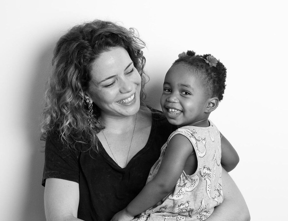 De Laura Neiva a Sthefany Brito, saiba oito famosas que estão grávidas