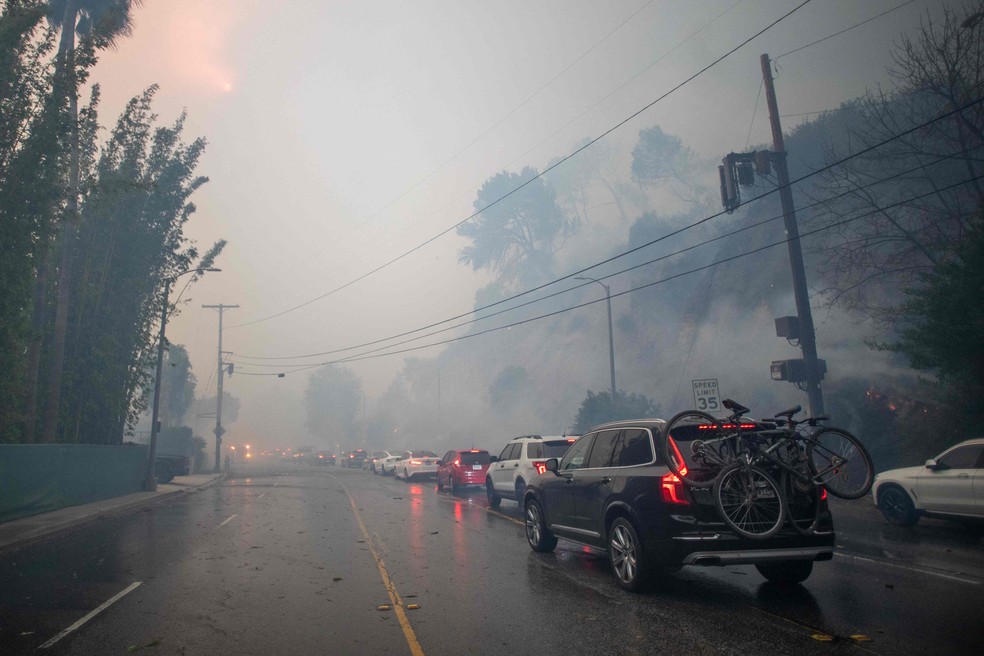 Sunset Boulevard e Malibu: Incêndios florestais afetam locais icônicos ...