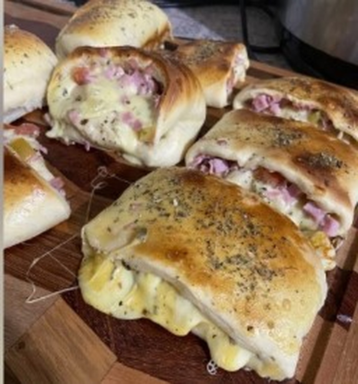 Joelho ou Italiano? Expansão de rede de salgados reacende, na internet, debate que põe Rio e ...