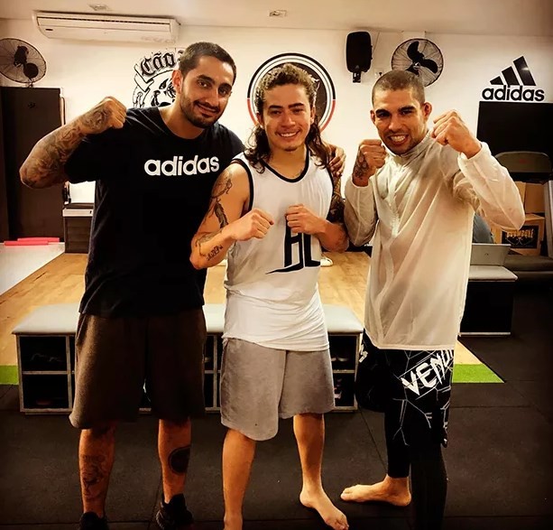 Ibrahimovic anuncia luta contra Tyson Fury em ringue de boxe na Irlanda