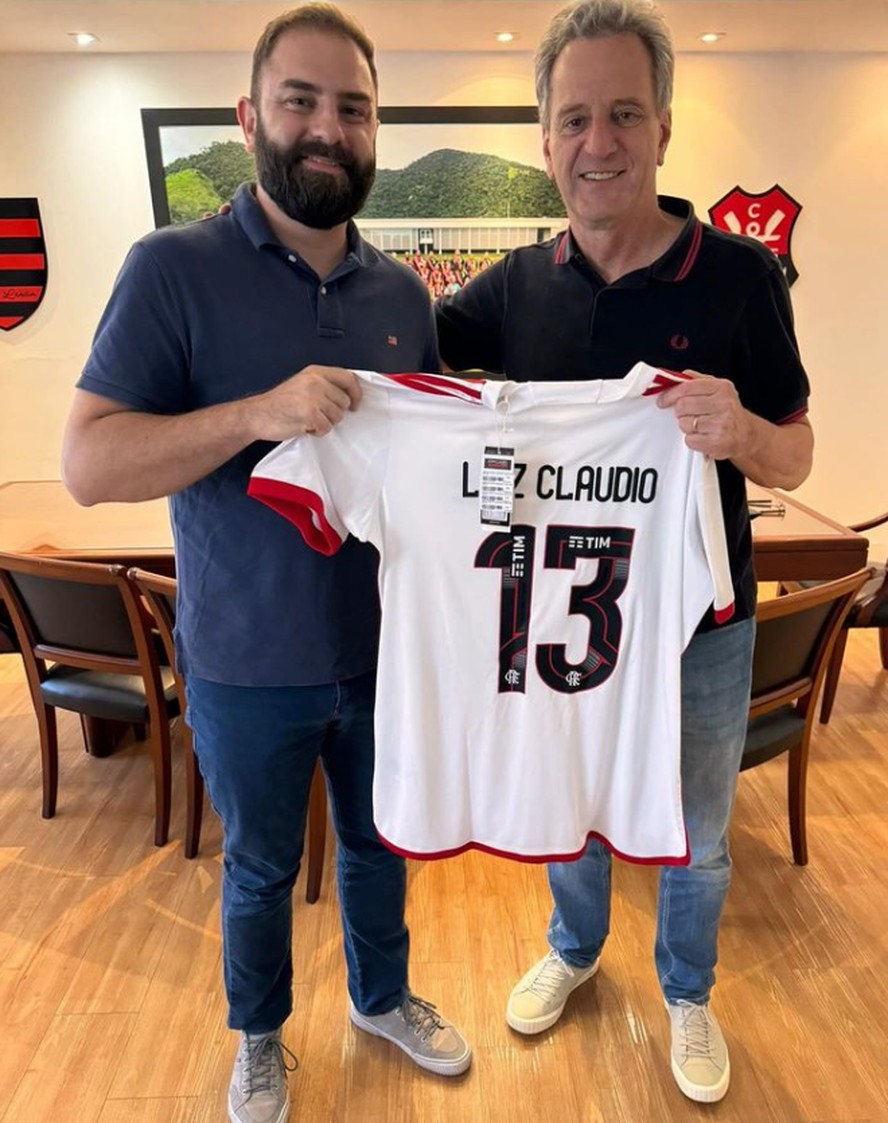 Filho de Lula visita Flamengo, tem 'aula' de Landim sobre gestão e ...