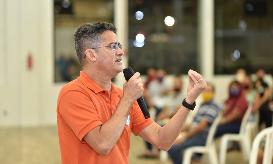 Prefeito De Manaus Faz Viagem De Carnaval Para Ilha No Caribe Em