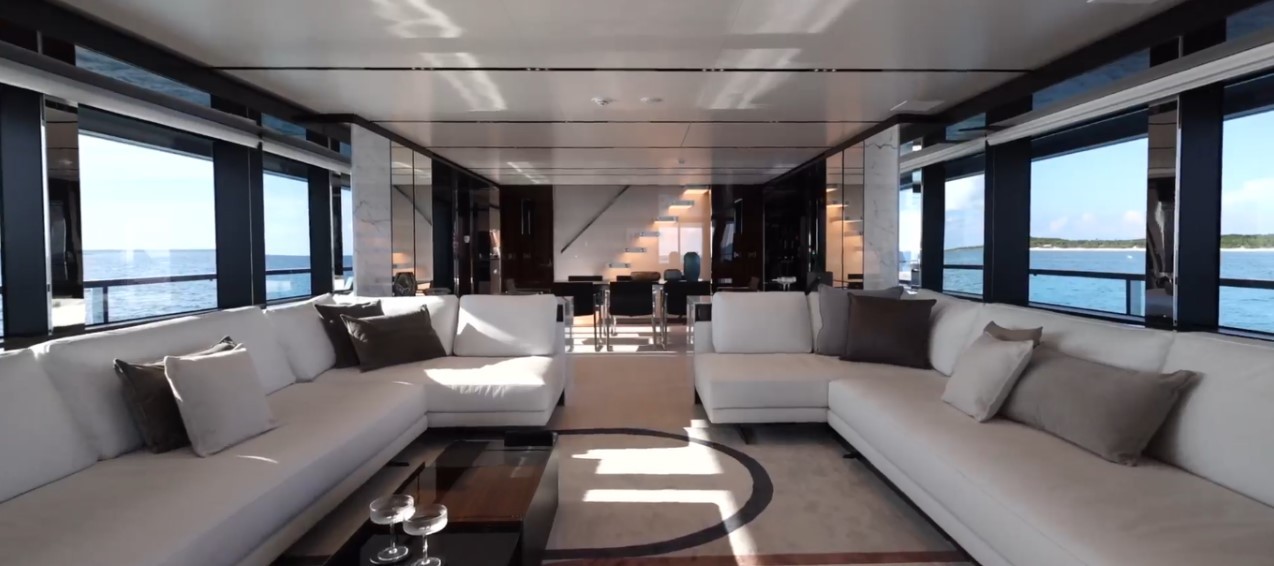 130 Belíssima: conheça o novo iate de David Beckham que é avaliado em R ...