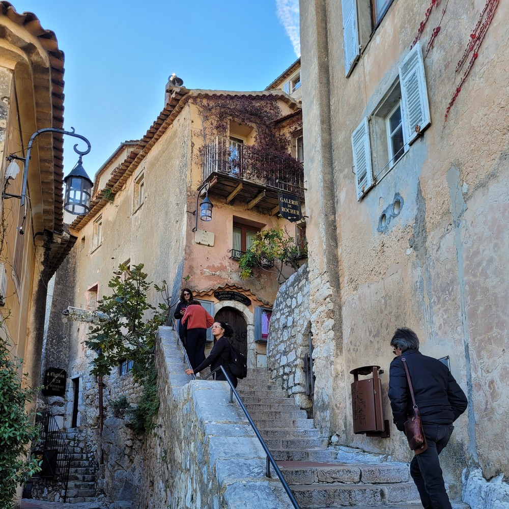 O inverno é azul na Riviera Francesa: um roteiro por Nice, Antibes e Èze