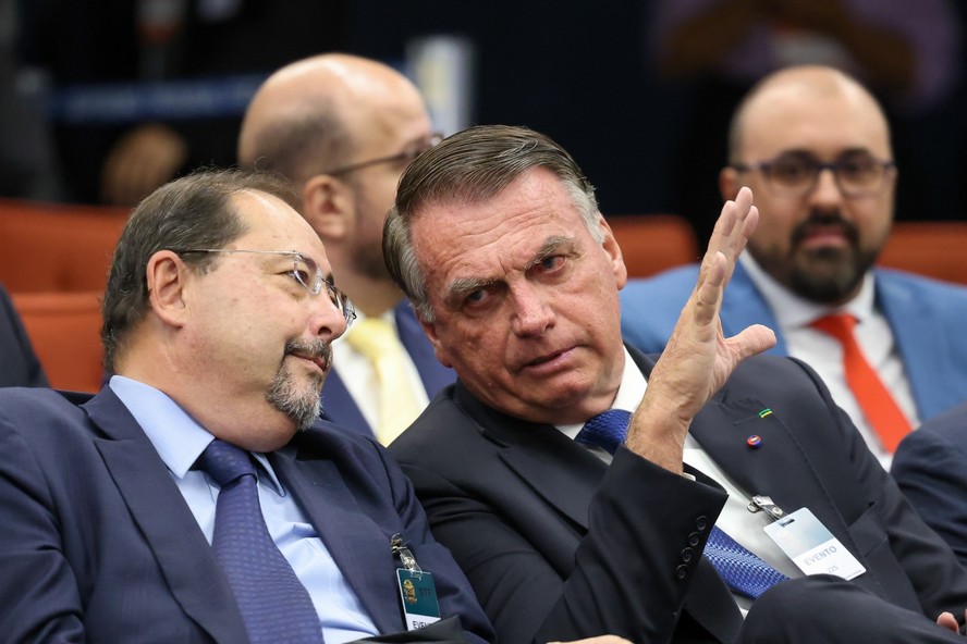 Como vai ser julgamento de Bolsonaro no STF?