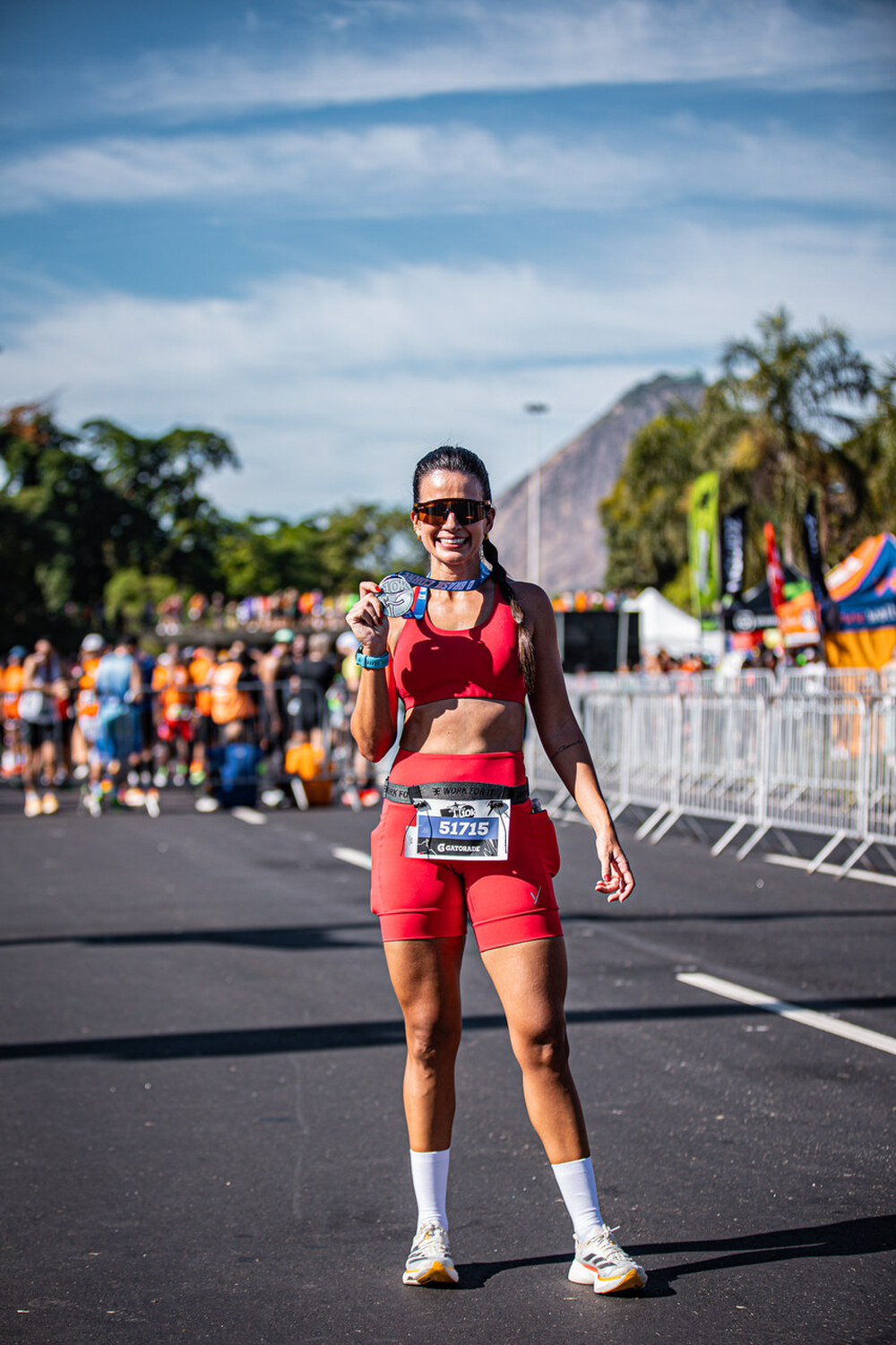 Na rua e nas redes, Maratona do Rio tem recorde, incentivo à vida ...