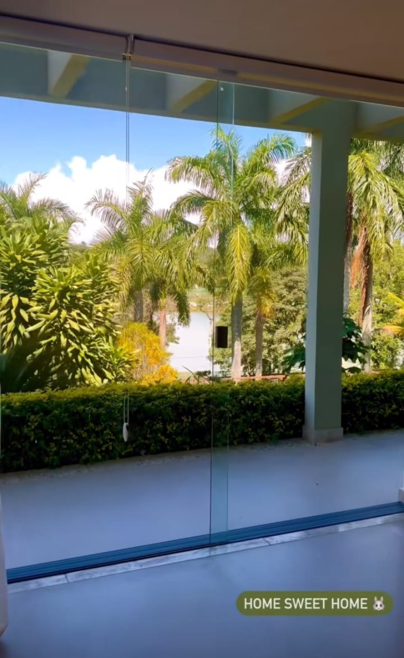 Casa de Paula Fernandes na fazenda: sertaneja revela detalhes da ...