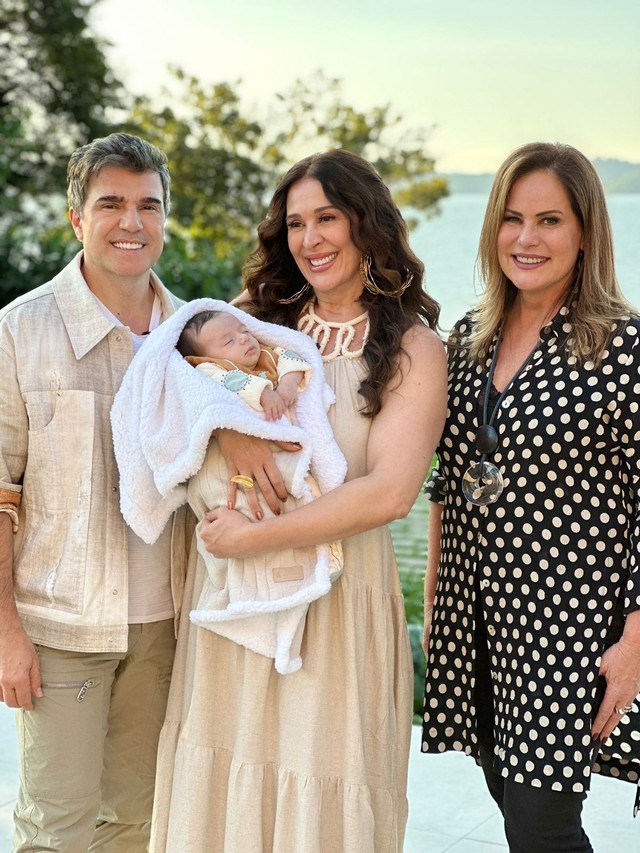 Claudia Raia grava com o marido e o filho para o 'Fantástico', diz que ...