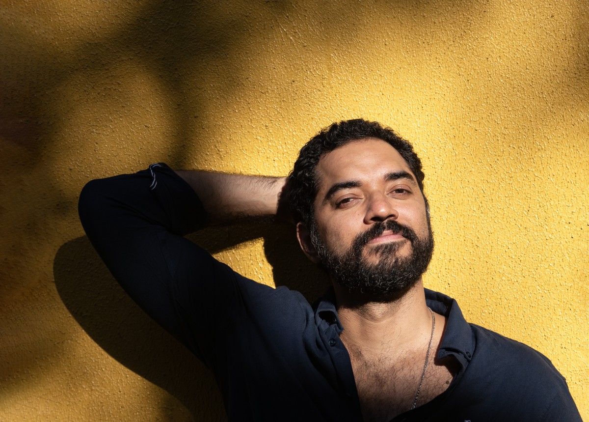 De 'patinho feio' a novo galã de 'Vale tudo', Thomás Aquino celebra fase na carreira: 'me ...