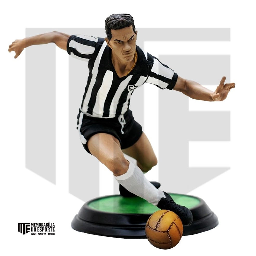 40 anos sem Garrincha: Onde e como a memória do ídolo é preservada