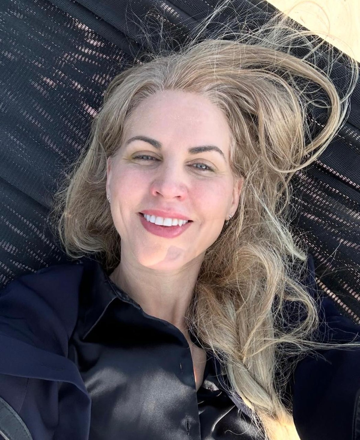 Quem é Elizabeth Parrish, a mulher de 52 anos que afirma ter idade ...